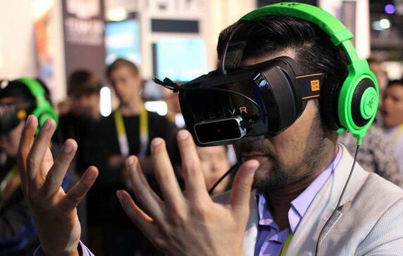 The Present And Future Of VR/AR: Applications In Education, Gaming ...